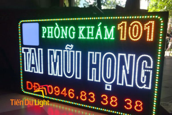 Các mẫu biển vẫy phòng khám mica, alu, in bạt, led bền đẹp