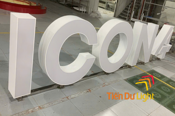 Logo inox lọng viền – Điểm nhấn sang trọng cho mọi không gian